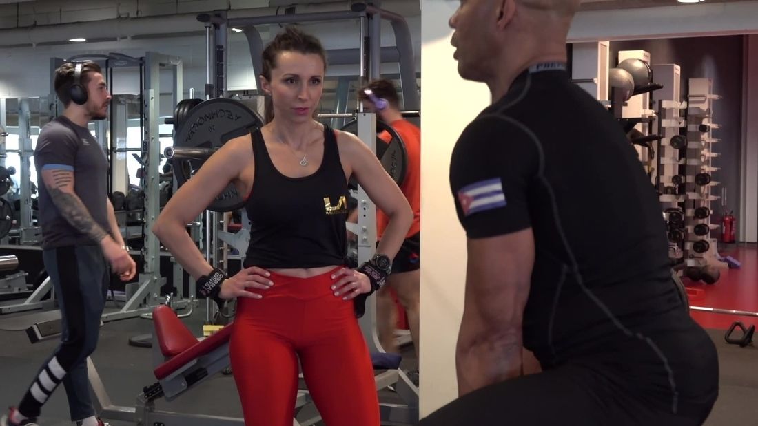 Fitness Athlete Trains Full Body with Mr RIPPED LAZARO – LA Muscle - USA